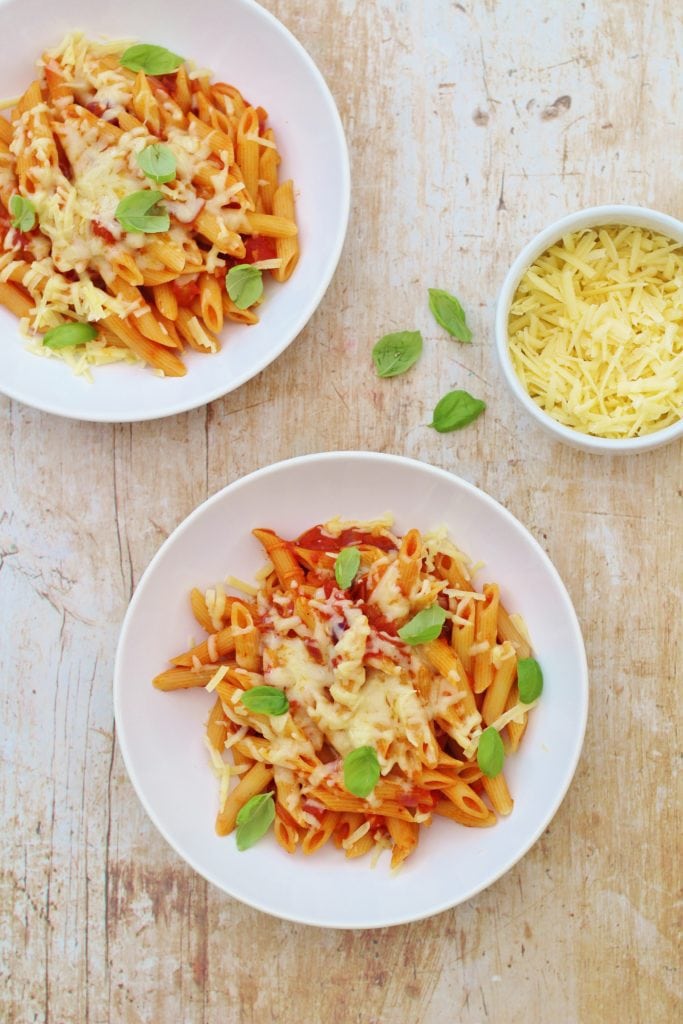 Easy Tomato Pasta - Easy Peasy Foodie