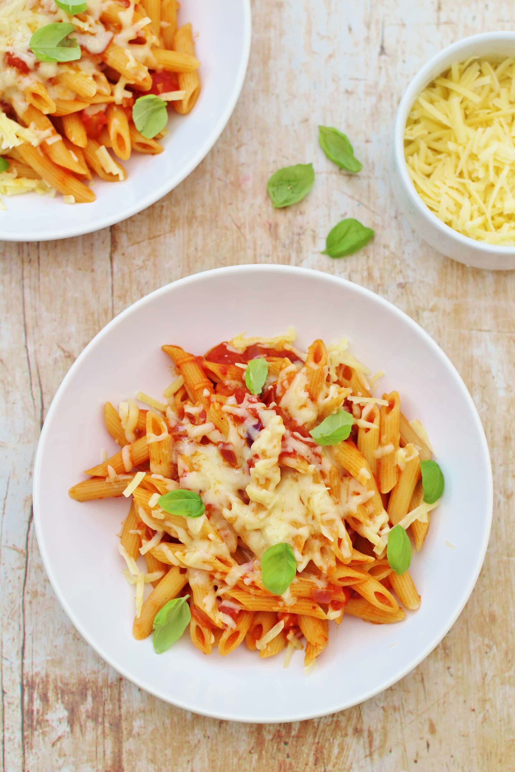 Easy Tomato Pasta - Easy Peasy Foodie
