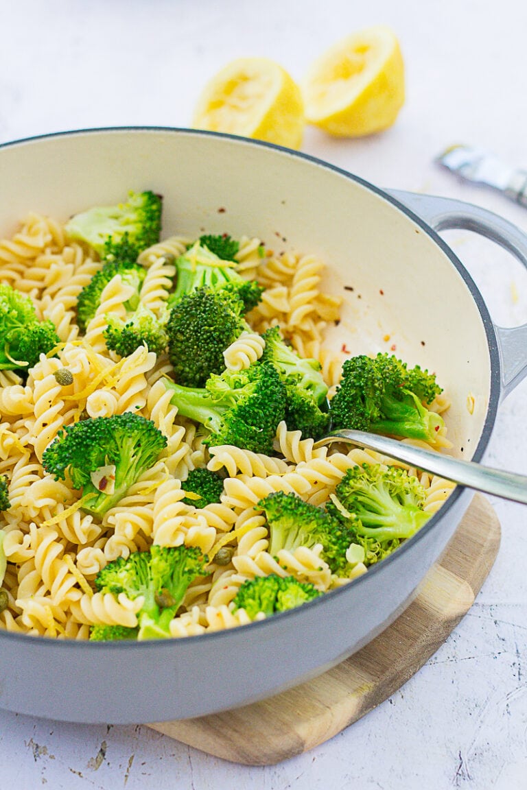 Broccoli, Lemon and Chilli Pasta - Easy Peasy Foodie