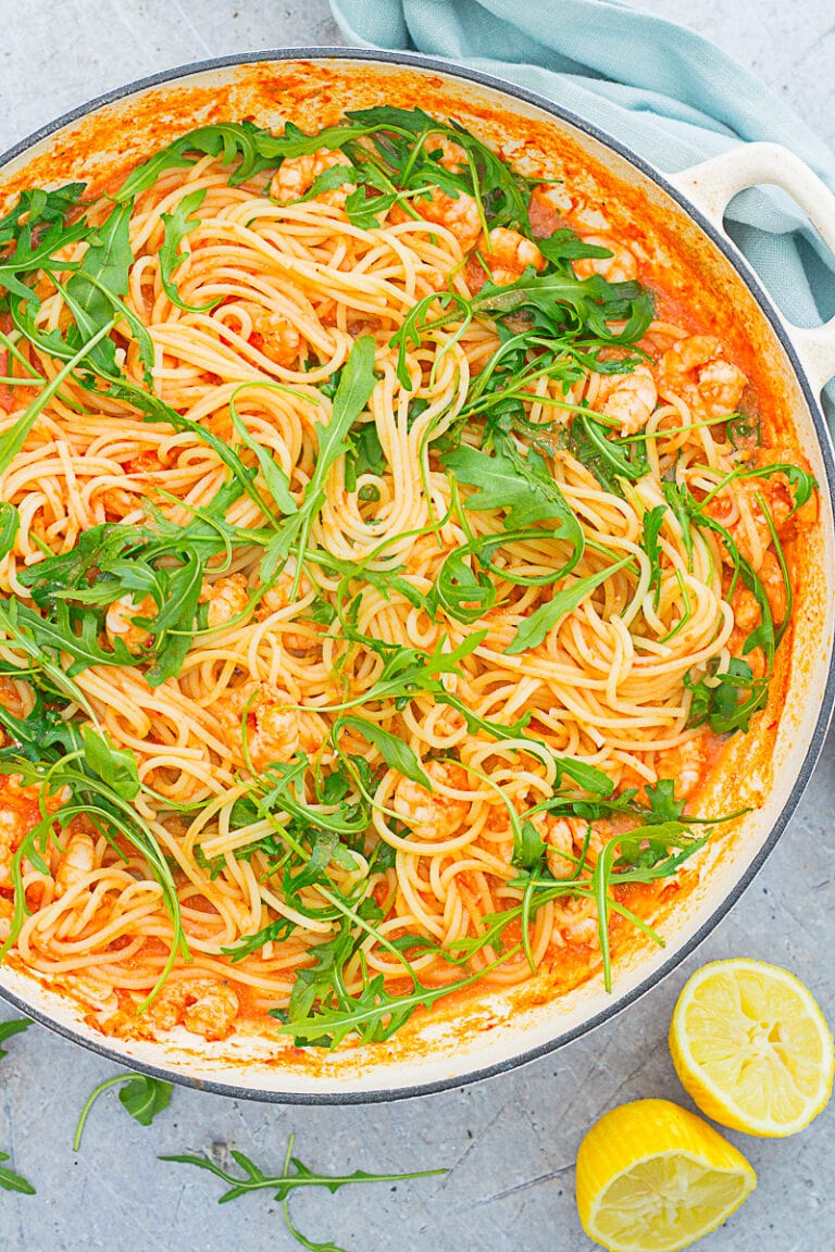 Easy Prawn and Rocket Spaghetti - Easy Peasy Foodie