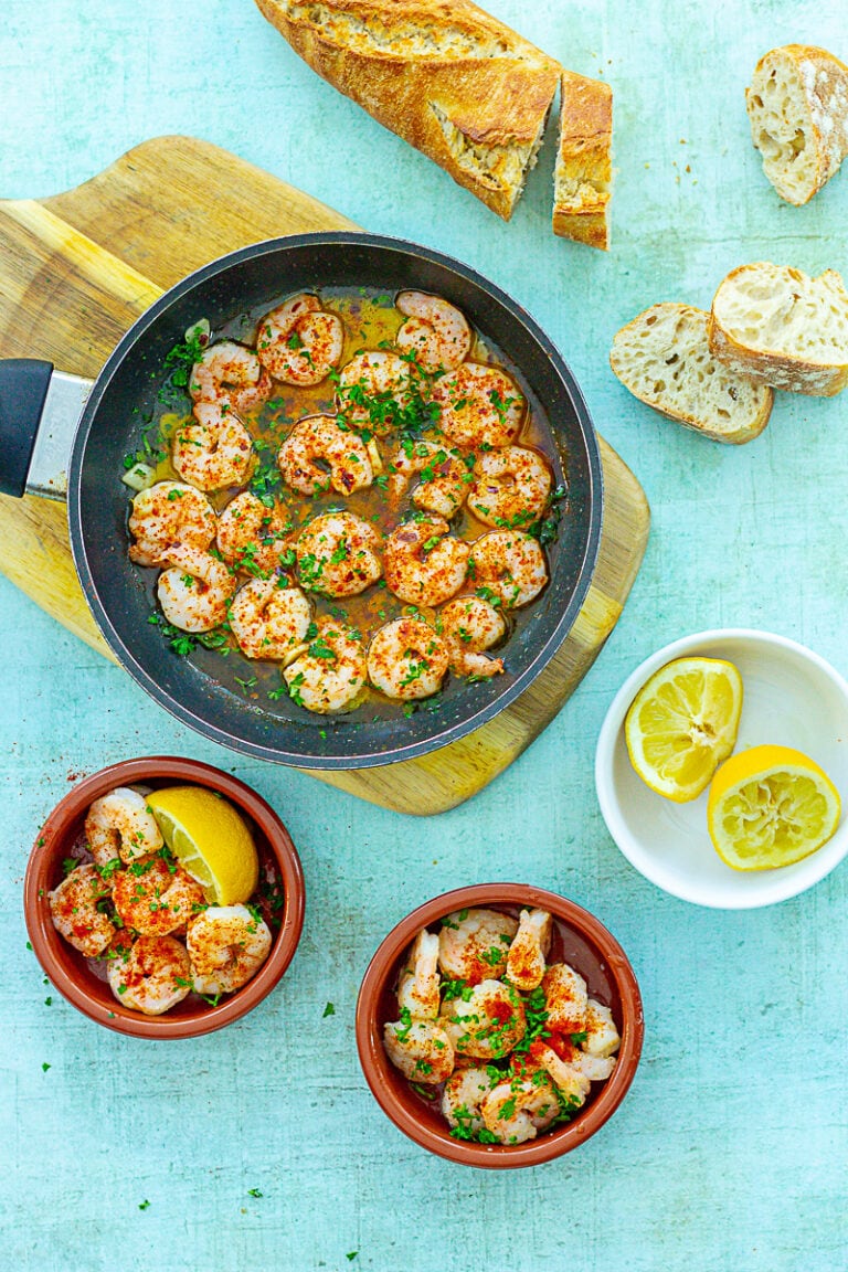 Spanish Garlic Prawns (Gambas al Ajillo) - Easy Peasy Foodie