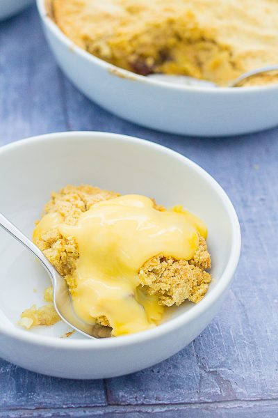 Easy Mincemeat and Apple Crumble - Easy Peasy Foodie