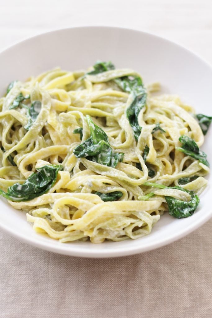 Gargano Pasta with Spinach and Blue Cheese Sauce - Easy Peasy Foodie