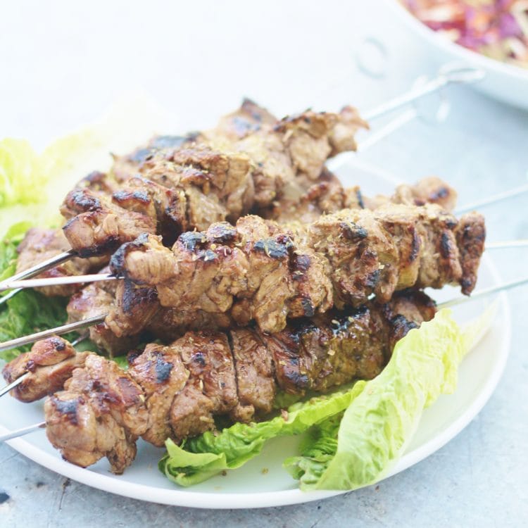 Greek Style Lamb Kebabs (Souvlaki) - Easy Peasy Foodie