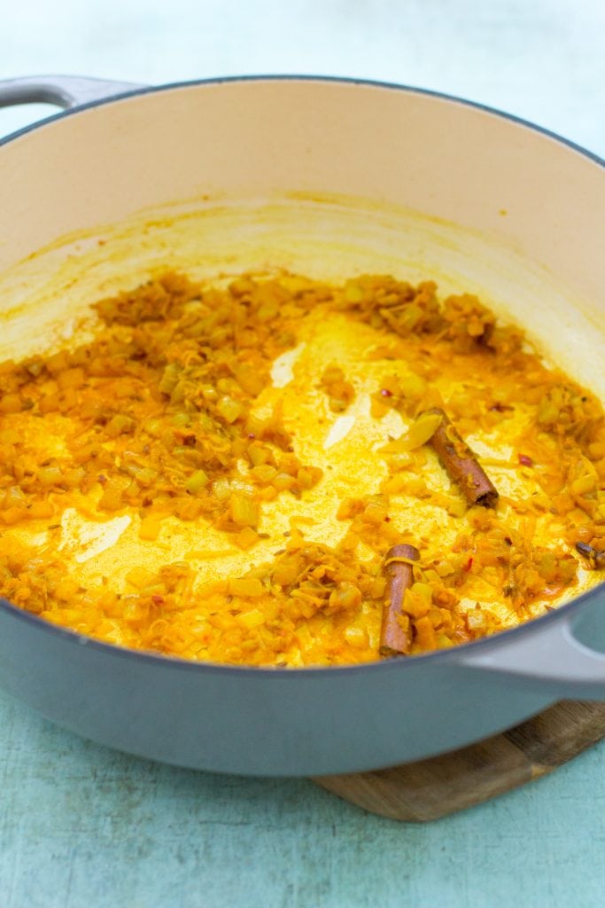 Easy Yellow Split Pea and Spinach Dhal (Vegan) - Easy Peasy Foodie