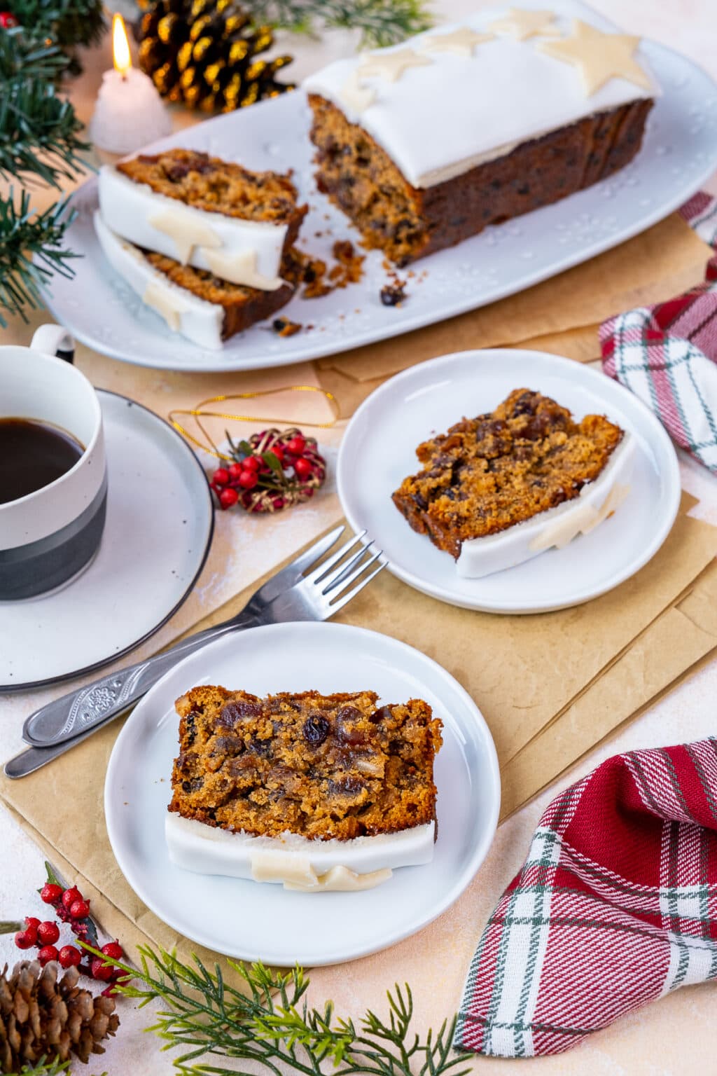 Easy Christmas Loaf Cake - Easy Peasy Foodie