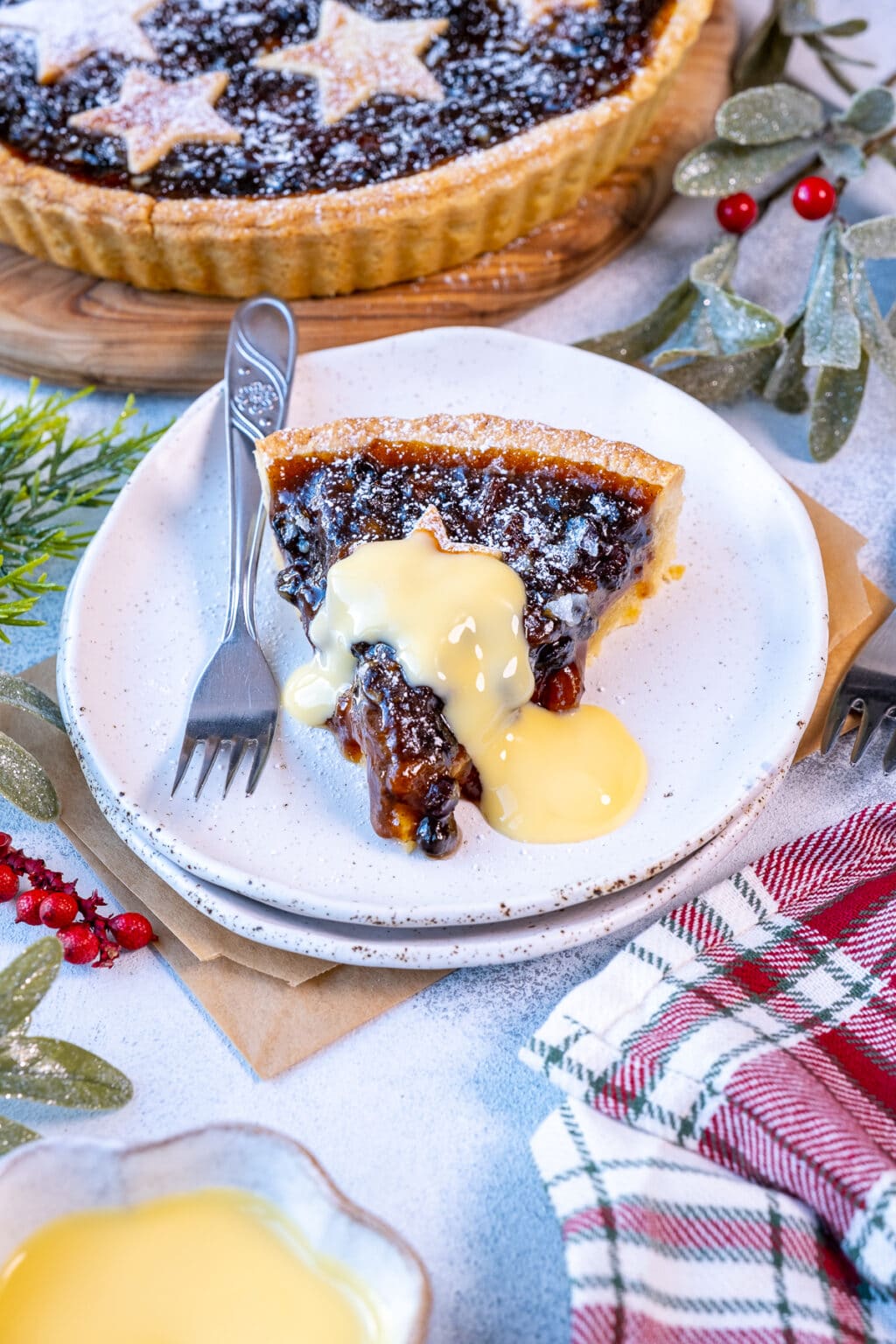 Easy Mincemeat Tart - Easy Peasy Foodie