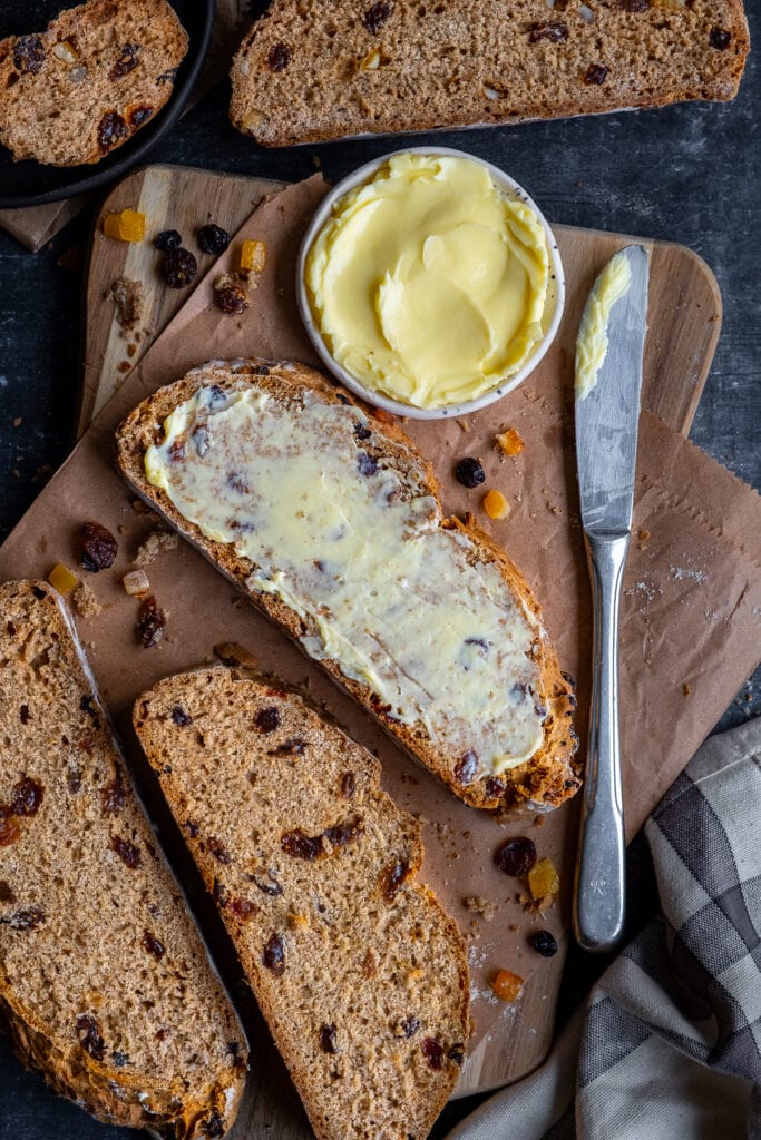 Easy Fruit Soda Bread - Easy Peasy Foodie