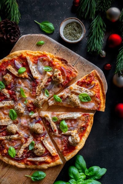 Christmas Pizza - Easy Peasy Foodie