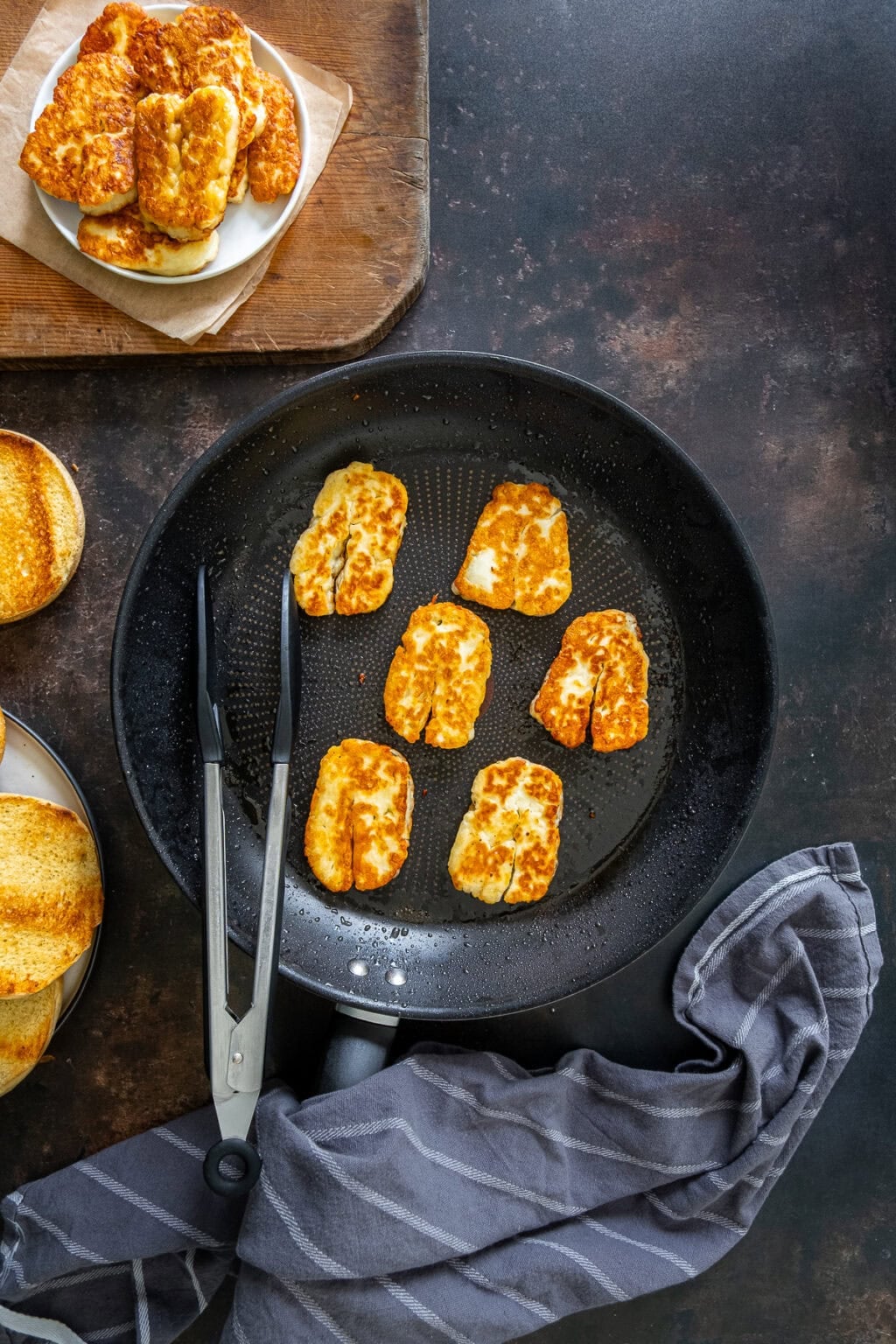 Halloumi Burgers - Easy Peasy Foodie